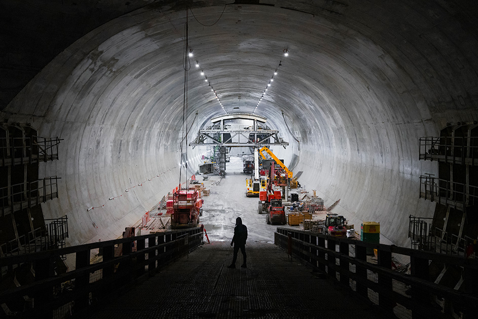 The true toll of Sydney’s tunnel network: a system of silica dust ...