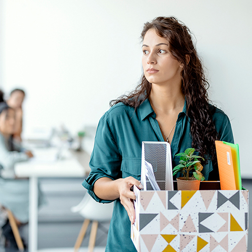 Quitting a Job: Notice Period and References | Maurice Blackburn